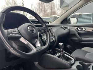 Grey Nissan Qashqai 2019 in Kaunas, with an engine capacity of 1.46 L and mileage of 204 thousand km for 11950 €, photo 13 on AUTOMOTO.COM.LV
