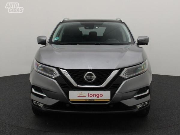 Grey Nissan Qashqai 2019 in Vilnius, with an engine capacity of 1.30 L and mileage of 204 thousand km for 12399 €, photo 3 on AUTOMOTO.COM.LV
