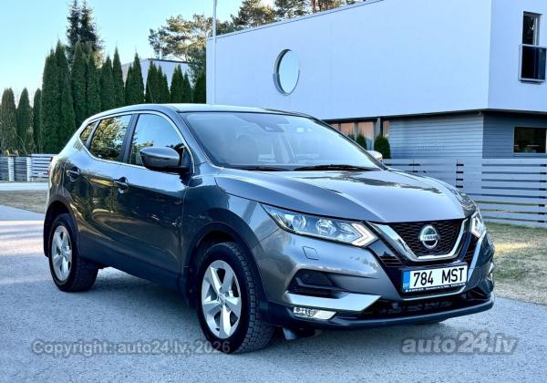 Grey Nissan Qashqai 2019 in Tallinn, with an engine capacity of 1.50 L and mileage of 190 thousand km for 9995 €, photo 4 on AUTOMOTO.COM.LV