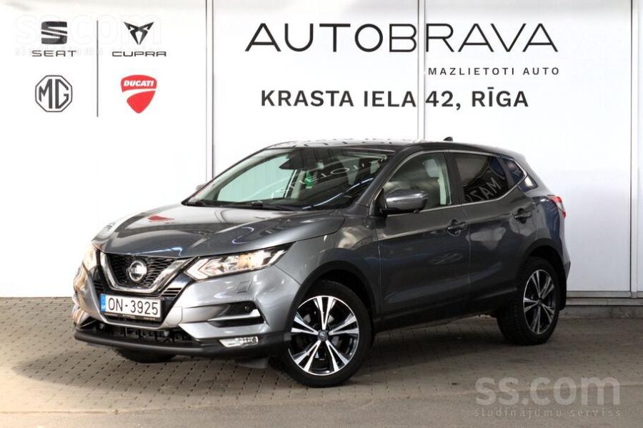 Grey Nissan Qashqai 2019 in Riga, with an engine capacity of 1.30 L and mileage of 51 thousand km for 14490 €, photo 1 on AUTOMOTO.COM.LV