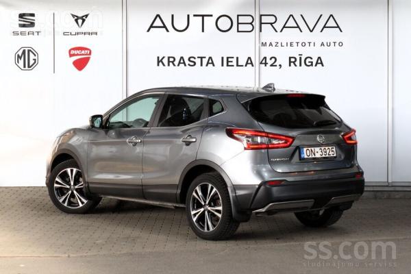 Grey Nissan Qashqai 2019 in Riga, with an engine capacity of 1.30 L and mileage of 51 thousand km for 14490 €, photo 6 on AUTOMOTO.COM.LV