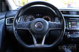 Grey Nissan Qashqai 2019 in Riga, with an engine capacity of 1.30 L and mileage of 51 thousand km for 14490 €, photo 12 on AUTOMOTO.COM.LV