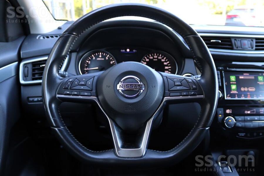 Grey Nissan Qashqai 2019 in Riga, with an engine capacity of 1.30 L and mileage of 51 thousand km for 14490 €, photo 12 on AUTOMOTO.COM.LV