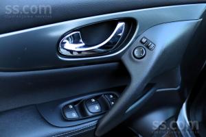 Grey Nissan Qashqai 2019 in Riga, with an engine capacity of 1.30 L and mileage of 51 thousand km for 14490 €, photo 20 on AUTOMOTO.COM.LV