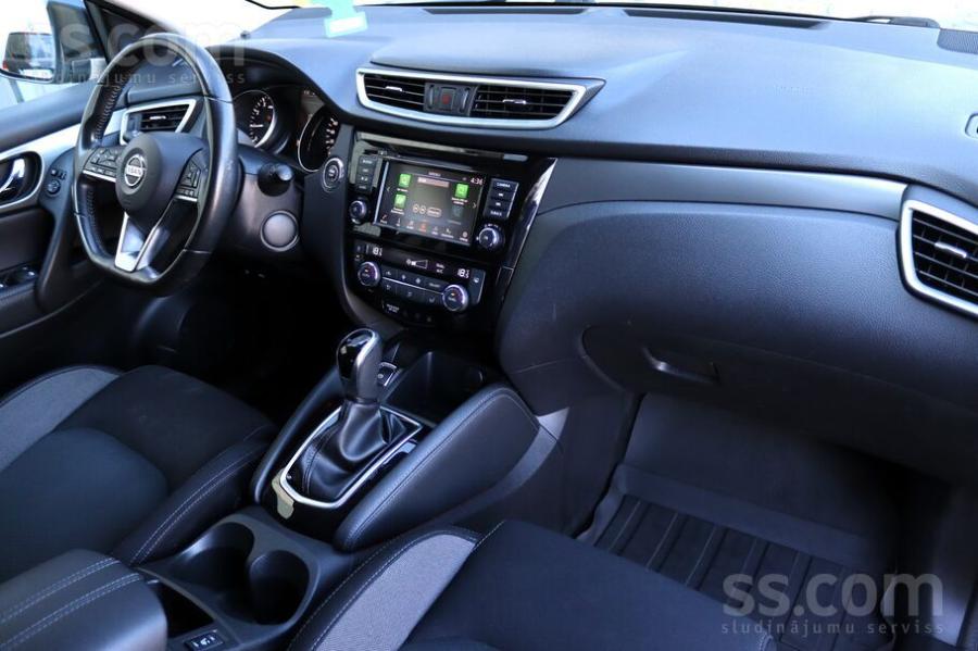 Grey Nissan Qashqai 2019 in Riga, with an engine capacity of 1.30 L and mileage of 51 thousand km for 14490 €, photo 22 on AUTOMOTO.COM.LV