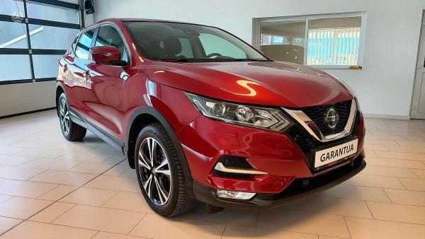 Grey Nissan Qashqai 2019 in Siauliai, with an engine capacity of 1.33 L and mileage of 82 thousand km for 14900 €, photo 1 on AUTOMOTO.COM.LV