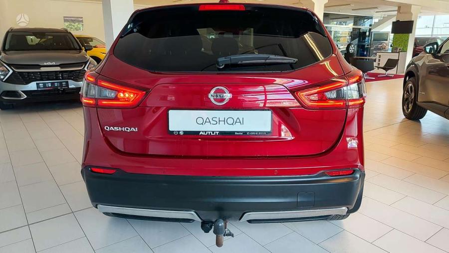 Grey Nissan Qashqai 2019 in Siauliai, with an engine capacity of 1.33 L and mileage of 82 thousand km for 14900 €, photo 6 on AUTOMOTO.COM.LV