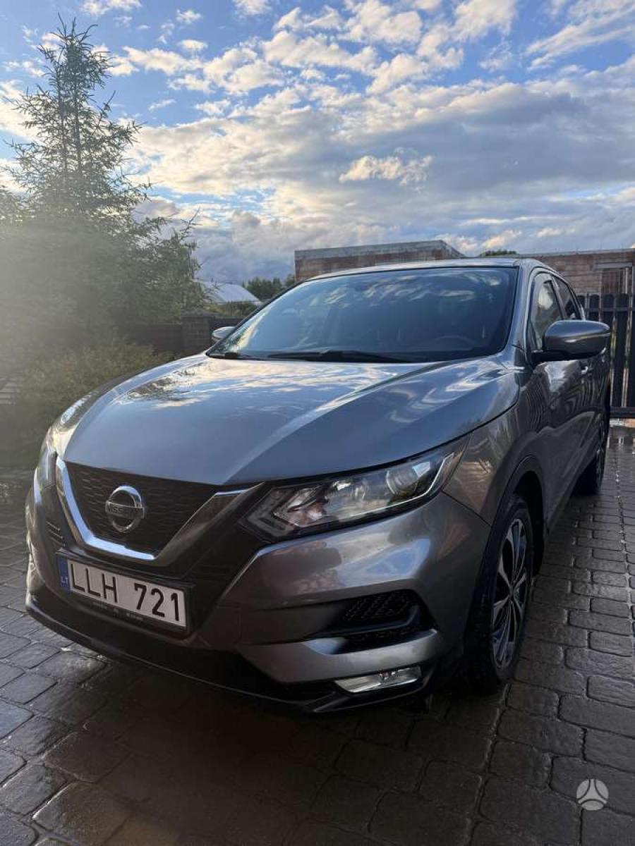 Grey Nissan Qashqai 2019 in Vilnius, with an engine capacity of 1.60 L and mileage of 97 thousand km for 12900 €, photo 6 on AUTOMOTO.COM.LV