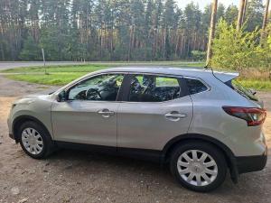 Pelēks Nissan Qashqai 2019 Nemenčinė, ar dzinēja tilpumu 1.33 L un nobraukumu 102 tūkst. km par 12000 €, foto 4 vietnē AUTOMOTO.COM.LV