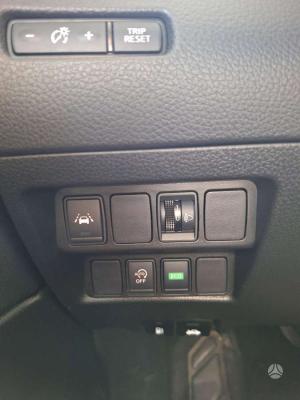 Pelēks Nissan Qashqai 2019 Nemenčinė, ar dzinēja tilpumu 1.33 L un nobraukumu 102 tūkst. km par 12000 €, foto 9 vietnē AUTOMOTO.COM.LV