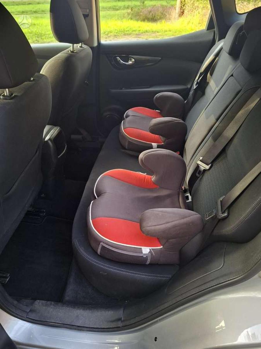Pelēks Nissan Qashqai 2019 Nemenčinė, ar dzinēja tilpumu 1.33 L un nobraukumu 102 tūkst. km par 12000 €, foto 13 vietnē AUTOMOTO.COM.LV