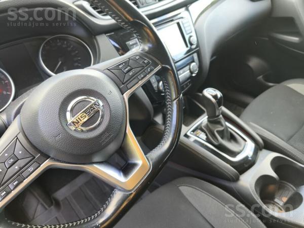 Pelēks Nissan Qashqai 2019 Valmiera, ar dzinēja tilpumu 1.30 L un nobraukumu 173 tūkst. km par 12000 €, foto 7 vietnē AUTOMOTO.COM.LV