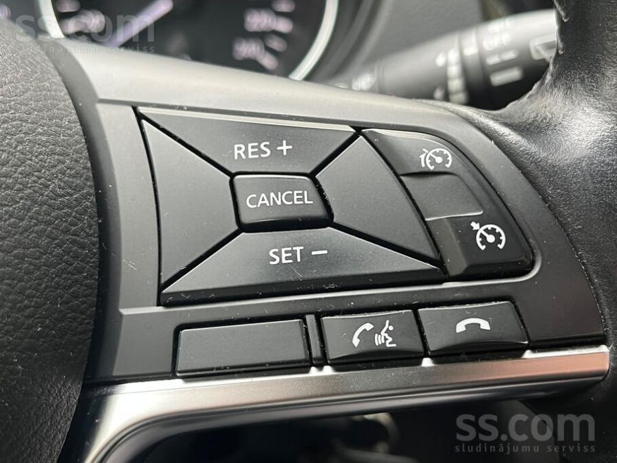 Grey Nissan Qashqai 2019 in Riga, with an engine capacity of 1.60 L and mileage of 0 thousand km for 10699 €, photo 13 on AUTOMOTO.COM.LV