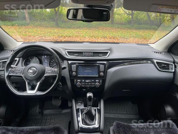 Pelēks Nissan Qashqai 2019 Rīga, ar dzinēja tilpumu 1.60 L un nobraukumu 0 tūkst. km par 10699 €, foto 11 vietnē AUTOMOTO.COM.LV