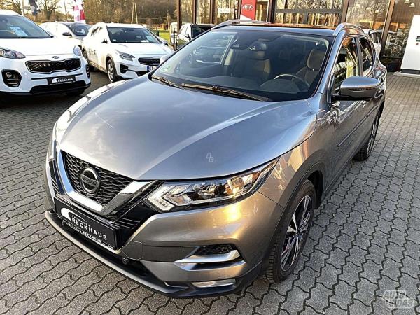 Grey Nissan Qashqai 2020 in Kaunas, with an engine capacity of 1.30 L and mileage of 66 thousand km for 23379 €, photo 2 on AUTOMOTO.COM.LV