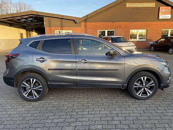 Grey Nissan Qashqai 2020 in Kaunas, with an engine capacity of 1.30 L and mileage of 66 thousand km for 23379 €, photo 8 on AUTOMOTO.COM.LV
