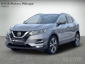Grey Nissan Qashqai 2020 in Riga, with an engine capacity of 1.30 L and mileage of 101 thousand km for 15990 €, photo  on AUTOMOTO.COM.LV