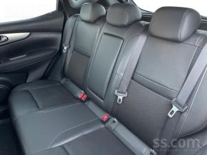 Grey Nissan Qashqai 2020 in Riga, with an engine capacity of 1.30 L and mileage of 101 thousand km for 15990 €, photo 20 on AUTOMOTO.COM.LV