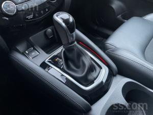 Grey Nissan Qashqai 2020 in Riga, with an engine capacity of 1.30 L and mileage of 101 thousand km for 15990 €, photo 21 on AUTOMOTO.COM.LV