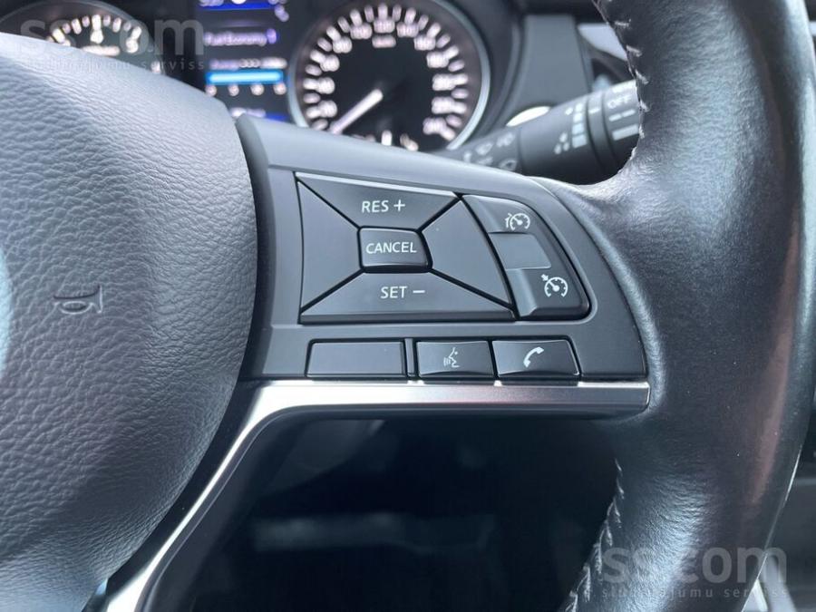 Grey Nissan Qashqai 2020 in Riga, with an engine capacity of 1.30 L and mileage of 101 thousand km for 15990 €, photo 23 on AUTOMOTO.COM.LV
