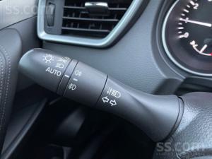 Grey Nissan Qashqai 2020 in Riga, with an engine capacity of 1.30 L and mileage of 101 thousand km for 15990 €, photo 24 on AUTOMOTO.COM.LV
