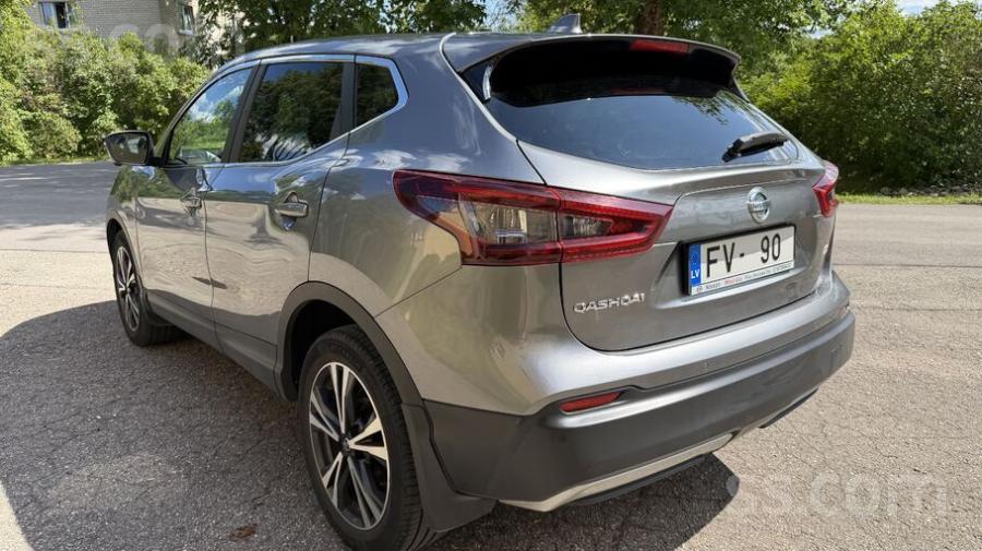 Pelēks Nissan Qashqai 2020 Rīga, ar dzinēja tilpumu 1.30 L un nobraukumu 122 tūkst. km par 15595 €, foto 5 vietnē AUTOMOTO.COM.LV