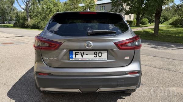 Pelēks Nissan Qashqai 2020 Rīga, ar dzinēja tilpumu 1.30 L un nobraukumu 122 tūkst. km par 15595 €, foto 5 vietnē AUTOMOTO.COM.LV