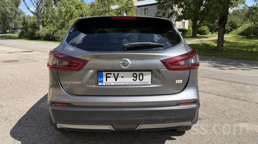 Pelēks Nissan Qashqai 2020 Rīga, ar dzinēja tilpumu 1.30 L un nobraukumu 122 tūkst. km par 15595 €, foto 6 vietnē AUTOMOTO.COM.LV