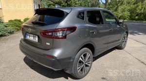 Pelēks Nissan Qashqai 2020 Rīga, ar dzinēja tilpumu 1.30 L un nobraukumu 122 tūkst. km par 15595 €, foto 7 vietnē AUTOMOTO.COM.LV