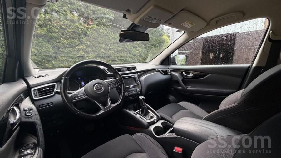 Pelēks Nissan Qashqai 2020 Rīga, ar dzinēja tilpumu 1.30 L un nobraukumu 122 tūkst. km par 15595 €, foto 8 vietnē AUTOMOTO.COM.LV