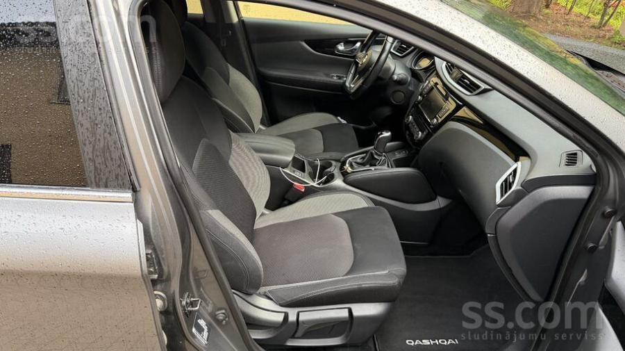 Pelēks Nissan Qashqai 2020 Rīga, ar dzinēja tilpumu 1.30 L un nobraukumu 122 tūkst. km par 15595 €, foto 10 vietnē AUTOMOTO.COM.LV