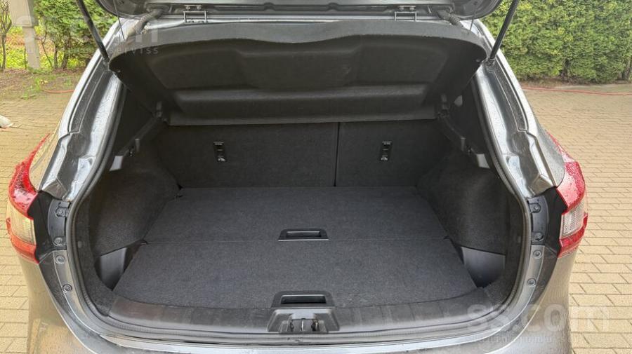 Pelēks Nissan Qashqai 2020 Rīga, ar dzinēja tilpumu 1.30 L un nobraukumu 122 tūkst. km par 15595 €, foto 12 vietnē AUTOMOTO.COM.LV