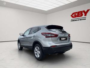 Grey Nissan Qashqai 2020 in Taurage, with an engine capacity of 1.46 L and mileage of 199 thousand km for 11500 €, photo 9 on AUTOMOTO.COM.LV