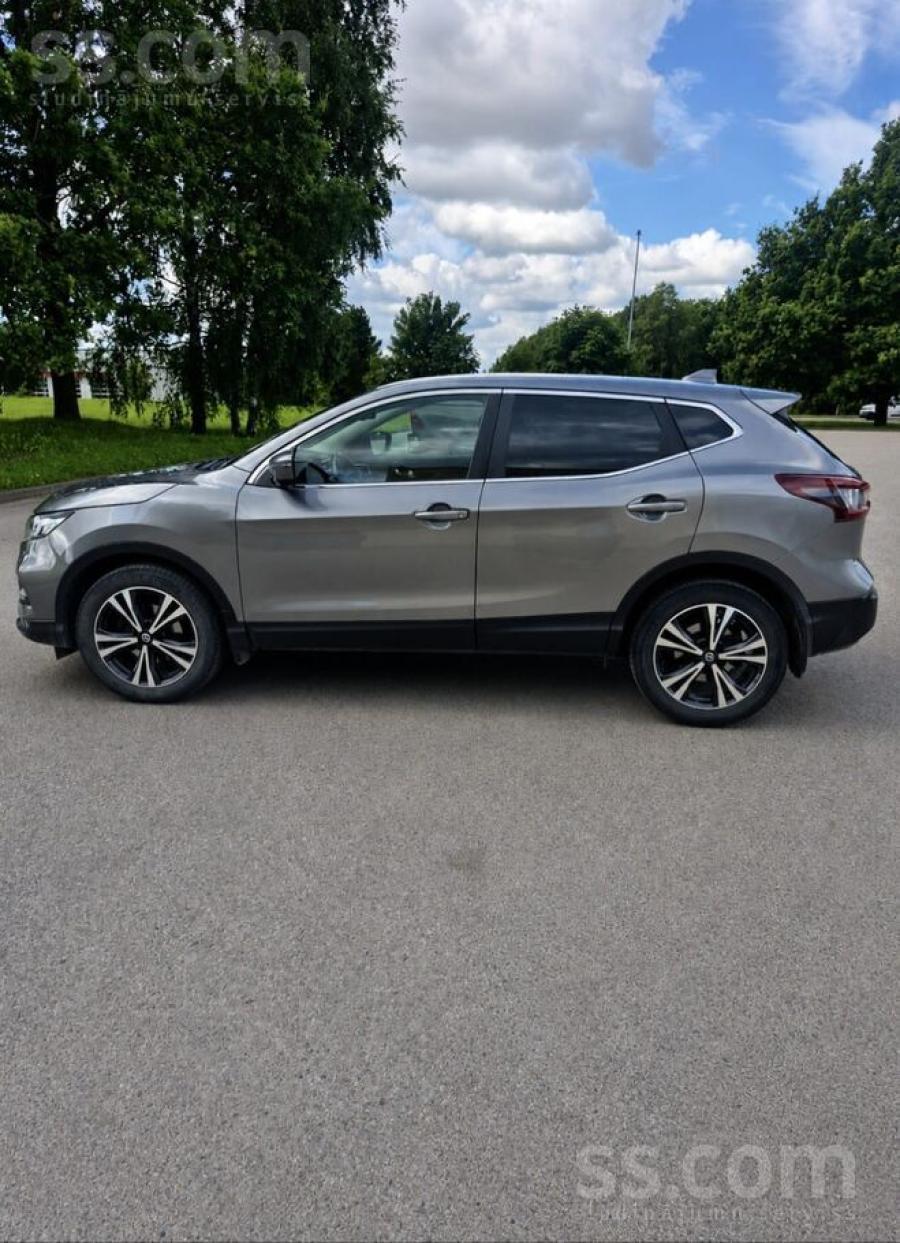 Pelēks Nissan Qashqai 2020 Talsi, ar dzinēja tilpumu 1.30 L un nobraukumu 83 tūkst. km par 17000 €, foto 1 vietnē AUTOMOTO.COM.LV