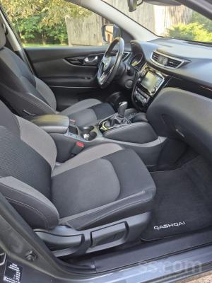 Pelēks Nissan Qashqai 2020 Talsi, ar dzinēja tilpumu 1.30 L un nobraukumu 83 tūkst. km par 17000 €, foto 5 vietnē AUTOMOTO.COM.LV
