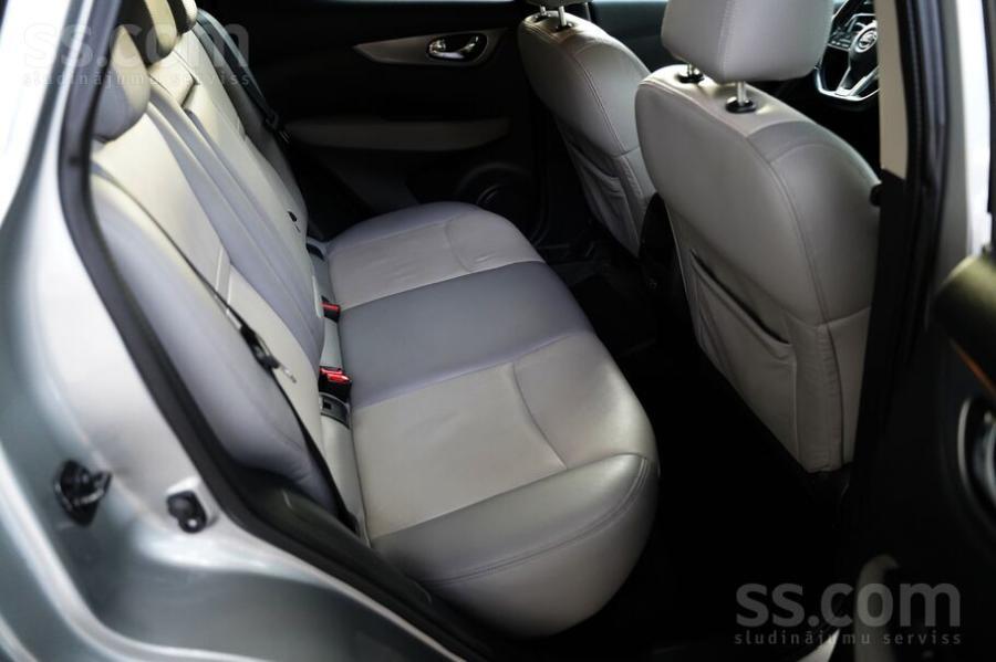 Pelēks Nissan Qashqai 2020 Rīga, ar dzinēja tilpumu 1.30 L un nobraukumu 62 tūkst. km par 16990 €, foto 9 vietnē AUTOMOTO.COM.LV