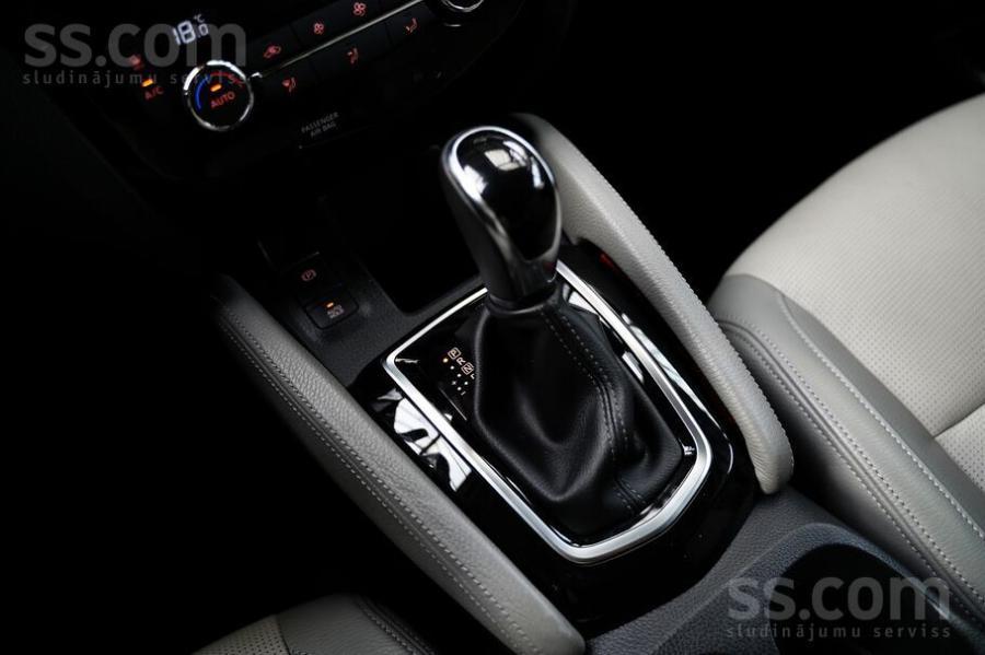Pelēks Nissan Qashqai 2020 Rīga, ar dzinēja tilpumu 1.30 L un nobraukumu 62 tūkst. km par 16990 €, foto 14 vietnē AUTOMOTO.COM.LV