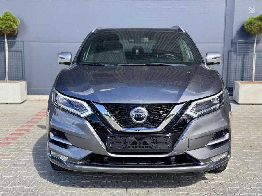 Pelēks Nissan Qashqai 2020 Šauļi, ar dzinēja tilpumu 1.75 L un nobraukumu 188 tūkst. km par 13650 €, foto 4 vietnē AUTOMOTO.COM.LV