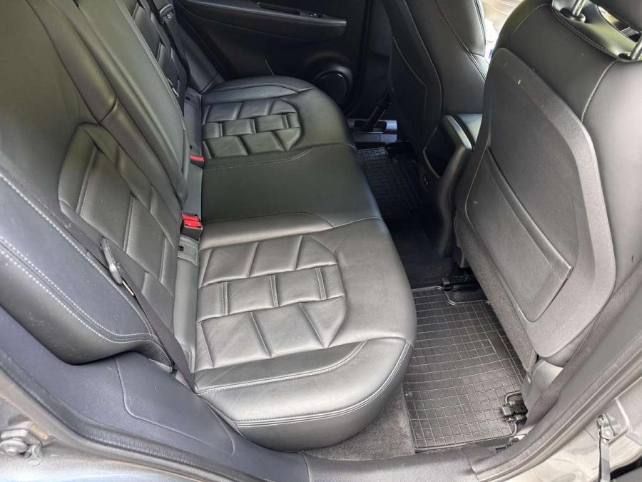 Pelēks Nissan Qashqai 2020 Šauļi, ar dzinēja tilpumu 1.75 L un nobraukumu 188 tūkst. km par 13650 €, foto 19 vietnē AUTOMOTO.COM.LV