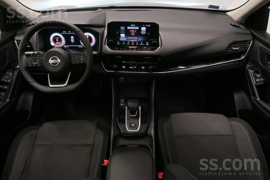 Grey Nissan Qashqai 2021 in Riga, with an engine capacity of 1.30 L and mileage of 58 thousand km for 22490 €, photo 15 on AUTOMOTO.COM.LV