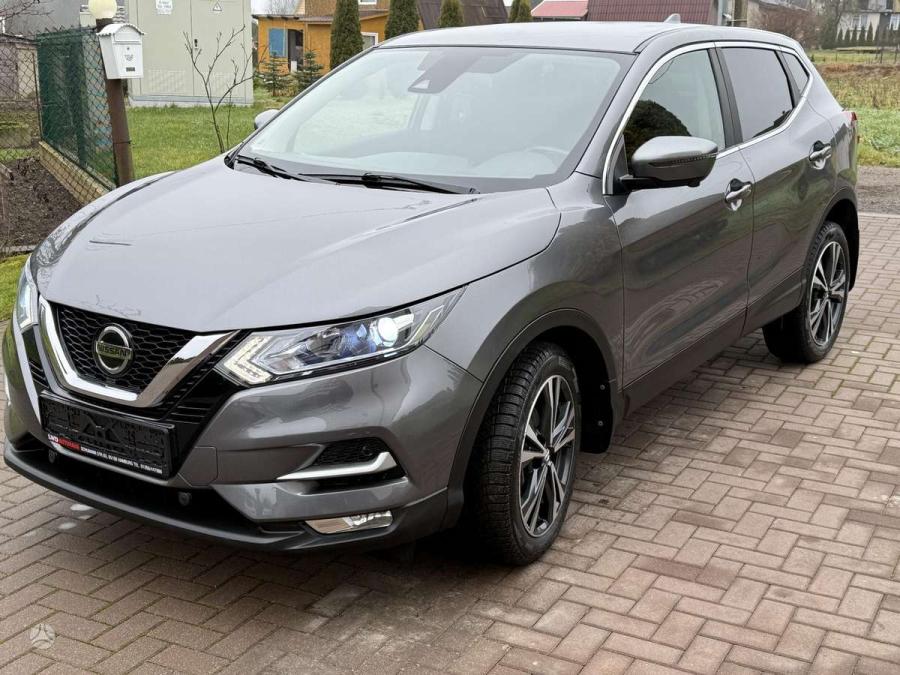 Pelēks Nissan Qashqai 2021 Kelmė, ar dzinēja tilpumu 1.33 L un nobraukumu 82 tūkst. km par 14500 €, foto 2 vietnē AUTOMOTO.COM.LV