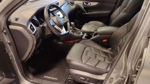 Grey Nissan Qashqai 2021 in Siauliai, with an engine capacity of 1.33 L and mileage of 73 thousand km for 16800 €, photo 11 on AUTOMOTO.COM.LV
