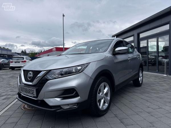 Pelēks Nissan Qashqai 2021 Kauņa, ar dzinēja tilpumu 1.30 L un nobraukumu 47 tūkst. km par 22745 €, foto 3 vietnē AUTOMOTO.COM.LV