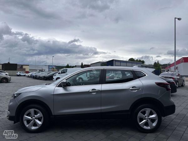 Pelēks Nissan Qashqai 2021 Kauņa, ar dzinēja tilpumu 1.30 L un nobraukumu 47 tūkst. km par 22745 €, foto 4 vietnē AUTOMOTO.COM.LV