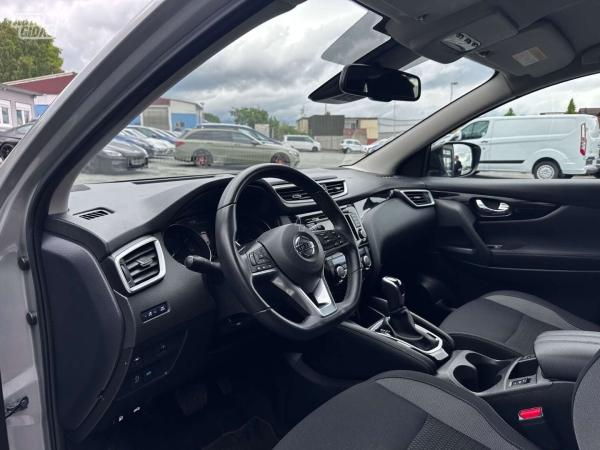 Pelēks Nissan Qashqai 2021 Kauņa, ar dzinēja tilpumu 1.30 L un nobraukumu 47 tūkst. km par 22745 €, foto 10 vietnē AUTOMOTO.COM.LV