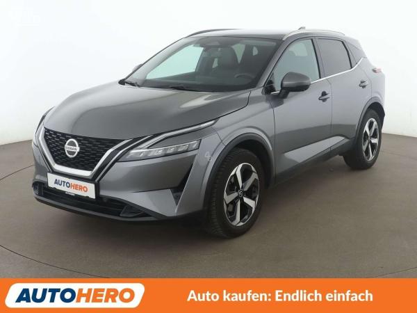 Grey Nissan Qashqai 2021 in Kaunas, with an engine capacity of 1.30 L and mileage of 26 thousand km for 25439 €, photo 1 on AUTOMOTO.COM.LV