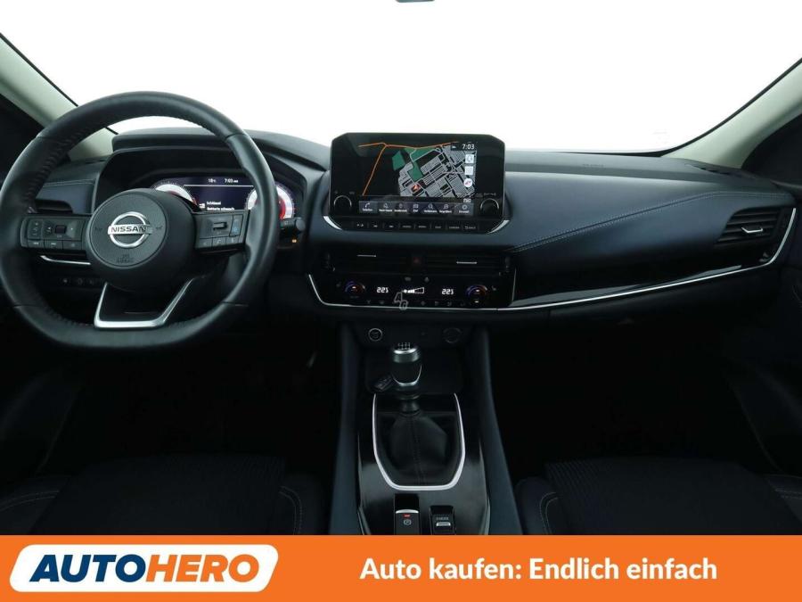Grey Nissan Qashqai 2021 in Kaunas, with an engine capacity of 1.30 L and mileage of 26 thousand km for 25439 €, photo 12 on AUTOMOTO.COM.LV
