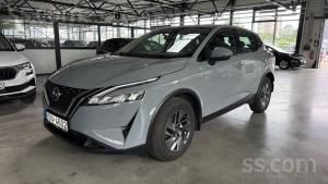 Grey Nissan Qashqai 2021 in Riga, with an engine capacity of 1.30 L and mileage of 41 thousand km for 18900 €, photo  on AUTOMOTO.COM.LV
