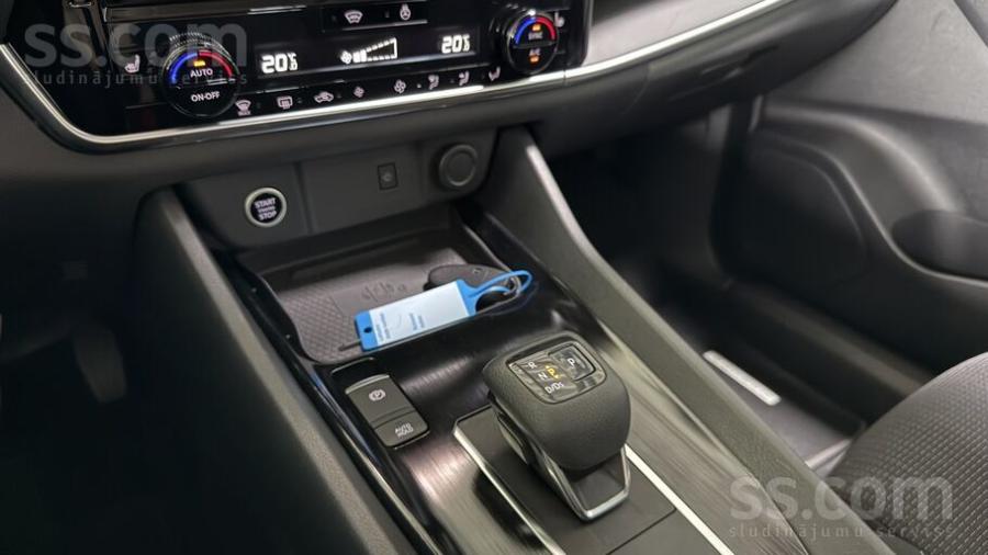 Pelēks Nissan Qashqai 2021 Rīga, ar dzinēja tilpumu 1.30 L un nobraukumu 41 tūkst. km par 18900 €, foto 23 vietnē AUTOMOTO.COM.LV