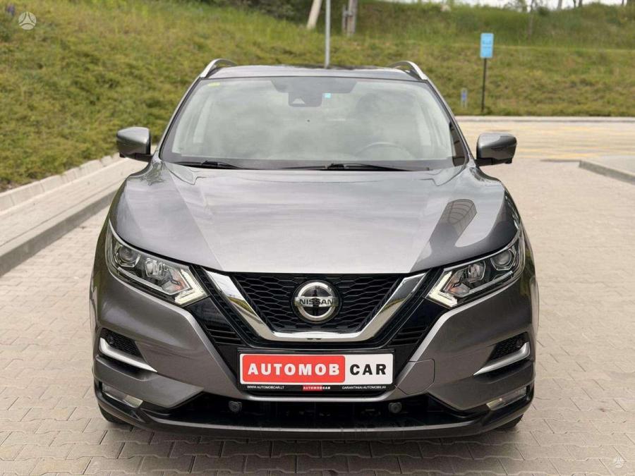 Grey Nissan Qashqai 2021 in Vilnius, with an engine capacity of 1.33 L and mileage of 103 thousand km for 14950 €, photo 3 on AUTOMOTO.COM.LV